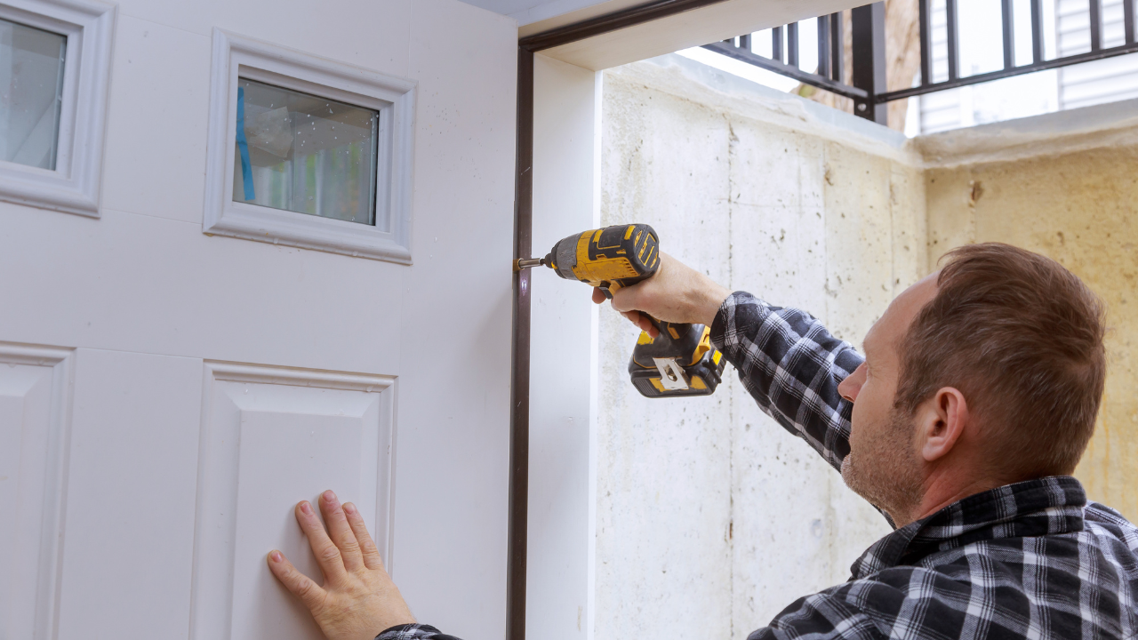 Common Door Installation Mistakes (and How to Avoid Them) - Royal Door